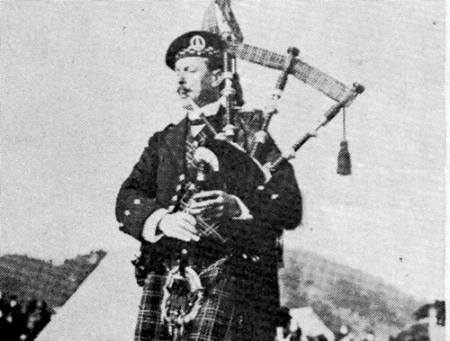 MacRobert the Piper, the Finger Lock and a Heartbroken Lover – Piping Press