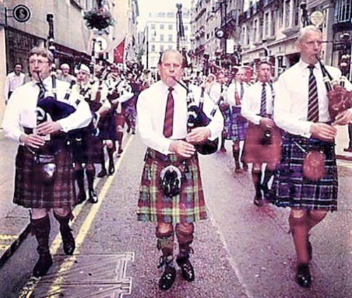 The Pinstripe Highlanders – an Amateur London-based Piping Society ...